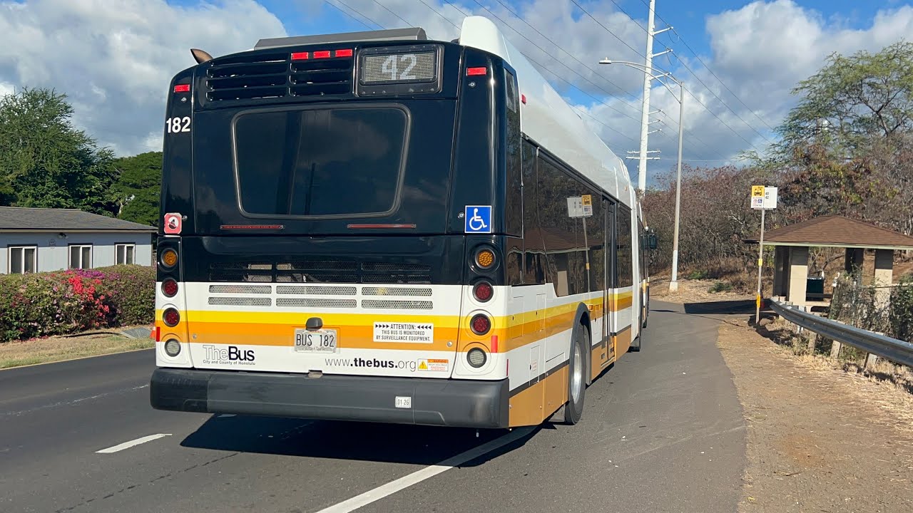 Thebus Honolulu Bus’ 182 New Flyer XDE60 Route 42 Waikiki Beach ...