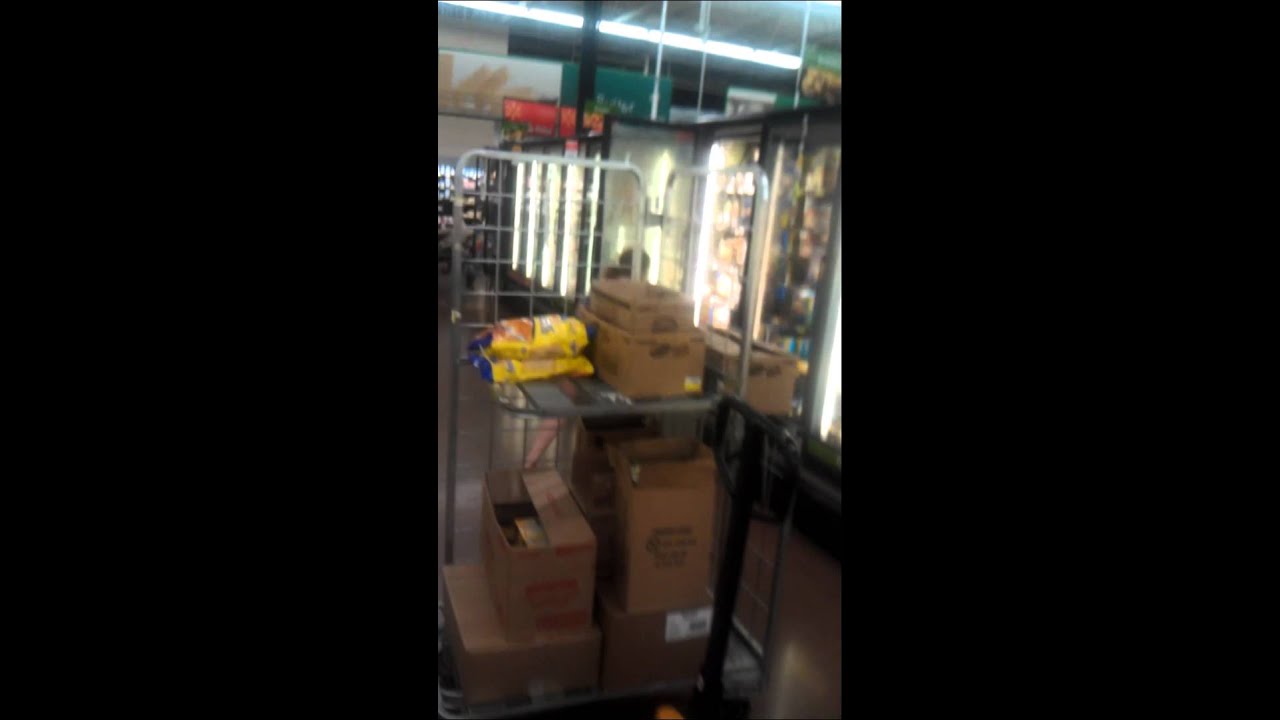 Cracked out woman at Walmart - YouTube