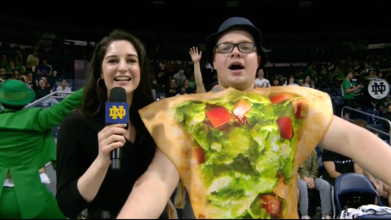 Amanda Pirkowski Emceeing Notre Dame vs Wake Forest Men's Basketball ...