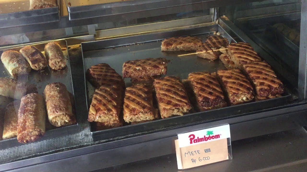 TOKO ROTI TERTUA DI INDONESIA Toko Roti GO Purwokerto 1898 Favoritku ...