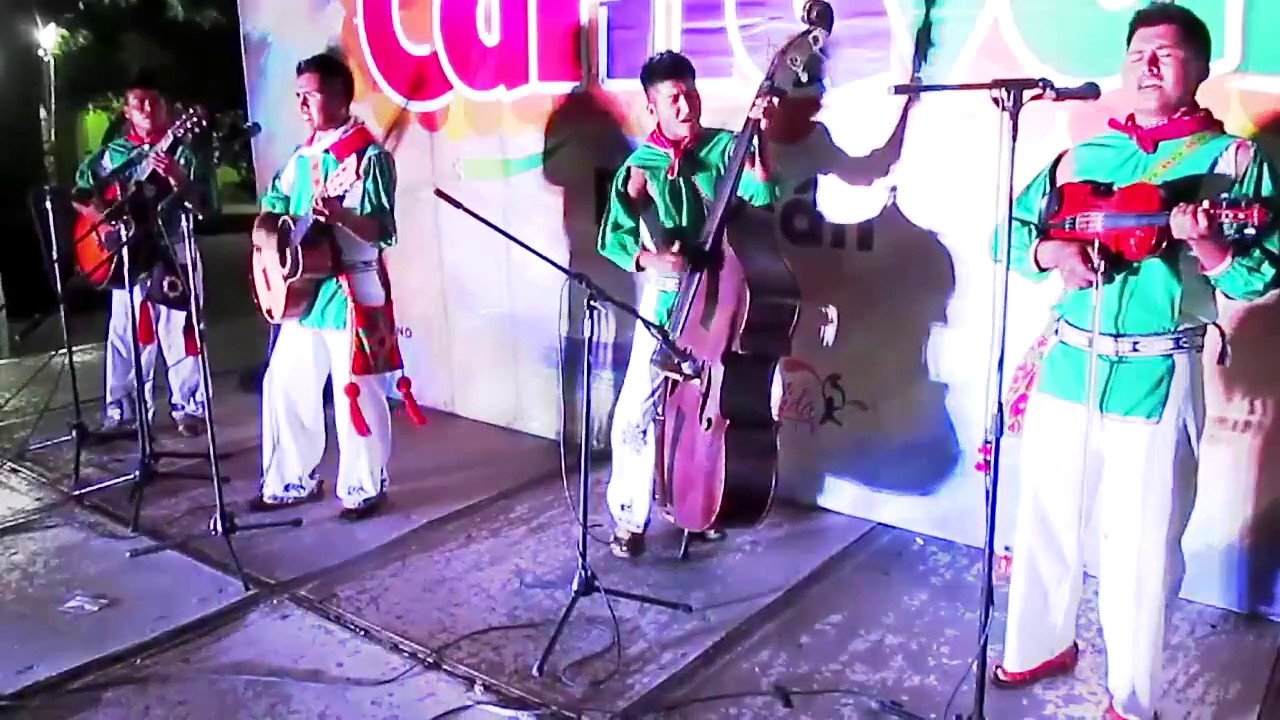 LA PARRANDA espiritu musical WIXáRIKA - YouTube