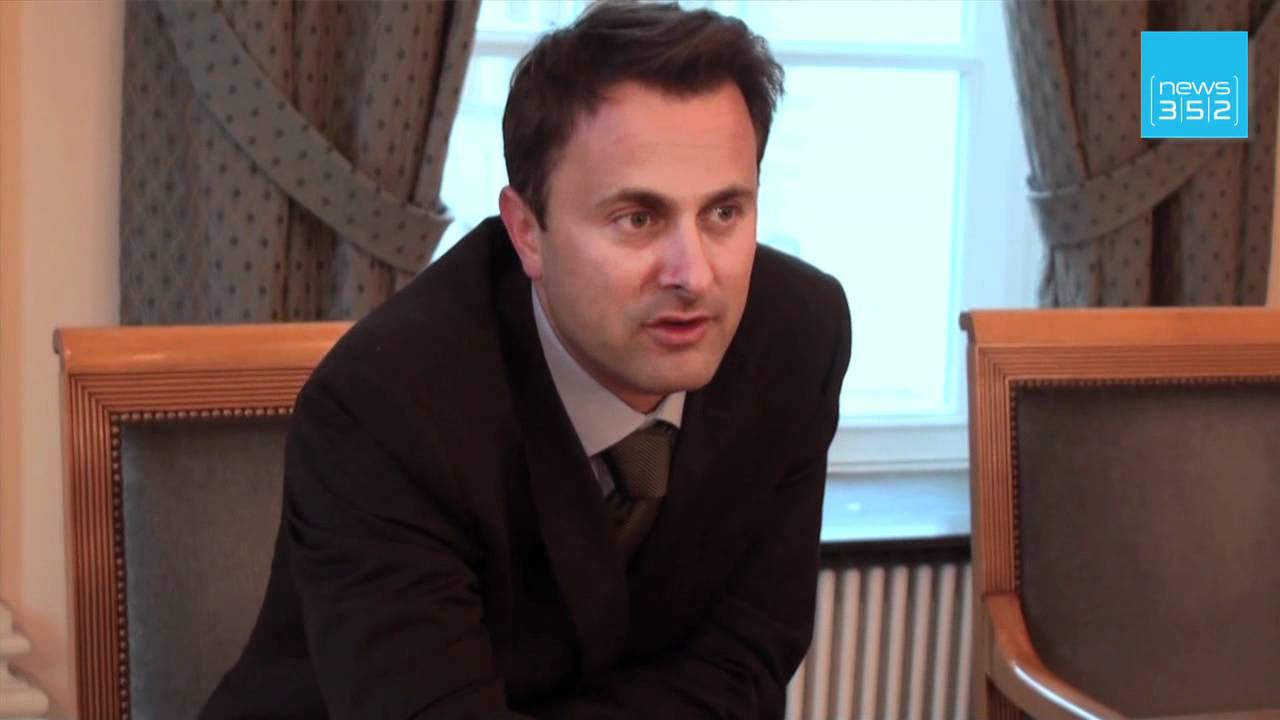 Interview with Xavier bettel, Luxembourg city's Mayor - YouTube