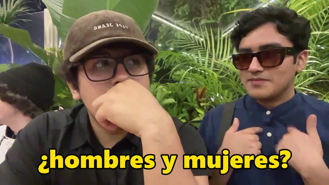 A que WEBON besaría LOCOCHON - YouTube