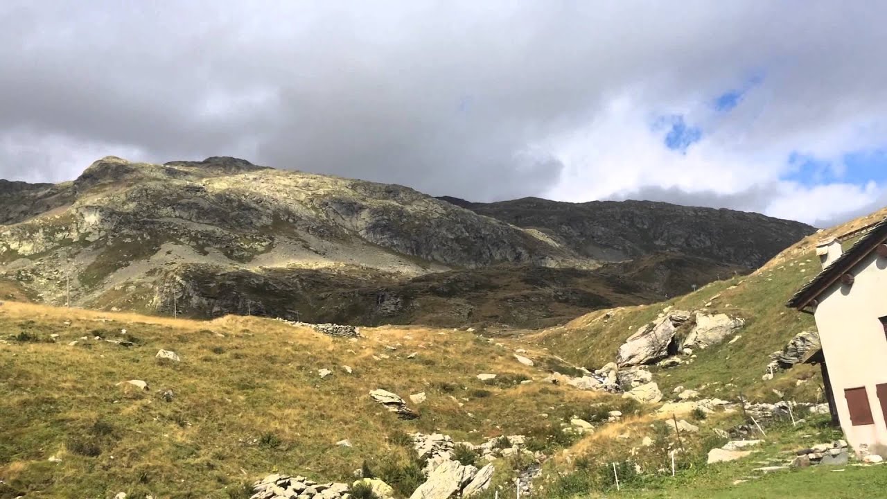 Lago di Montespluga, Italy - YouTube
