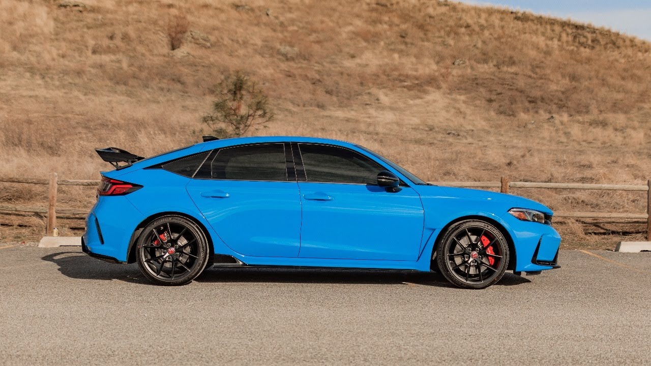 Samir Bought a 2023 Honda Civic Type R! - YouTube