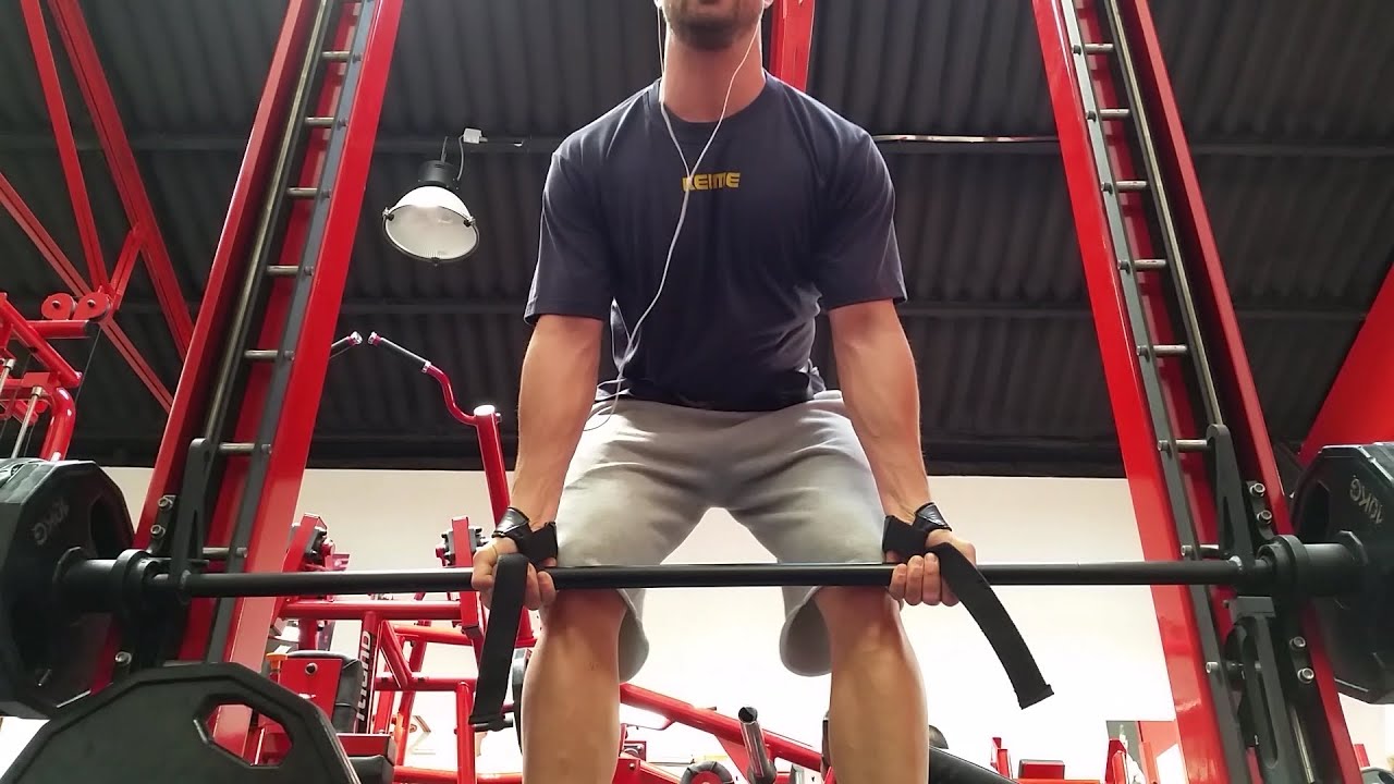 Remo con pausa en máquina Smith - YouTube