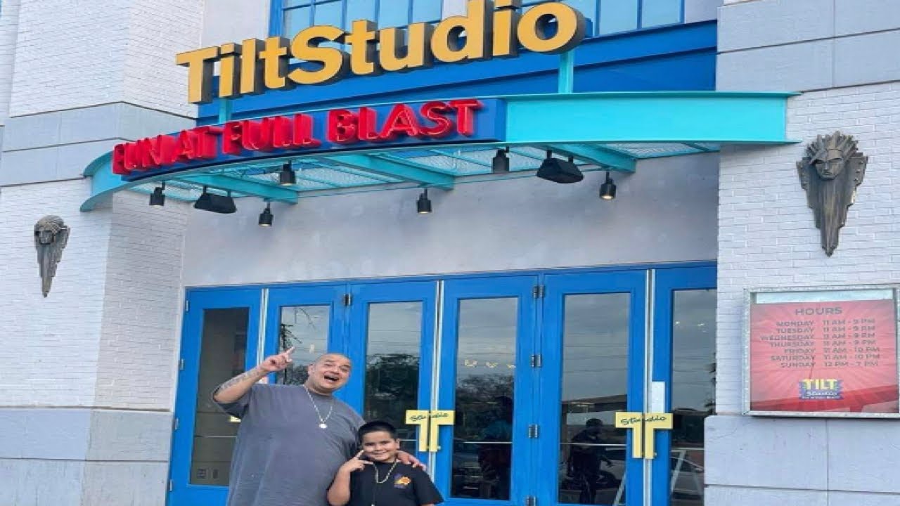 Tilt studio Arizona Mills:Tempe Arizona - YouTube