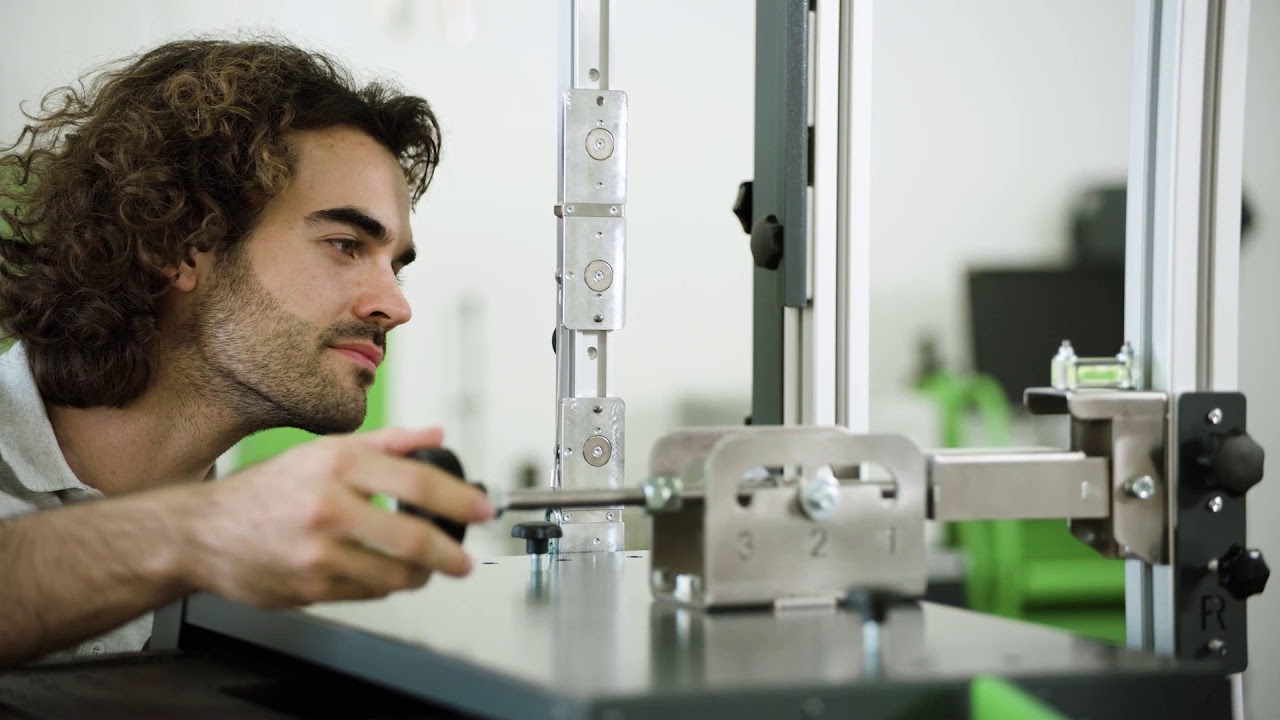 EN | Bosch DAS 3000 - The Superior ADAS Solution VO - YouTube