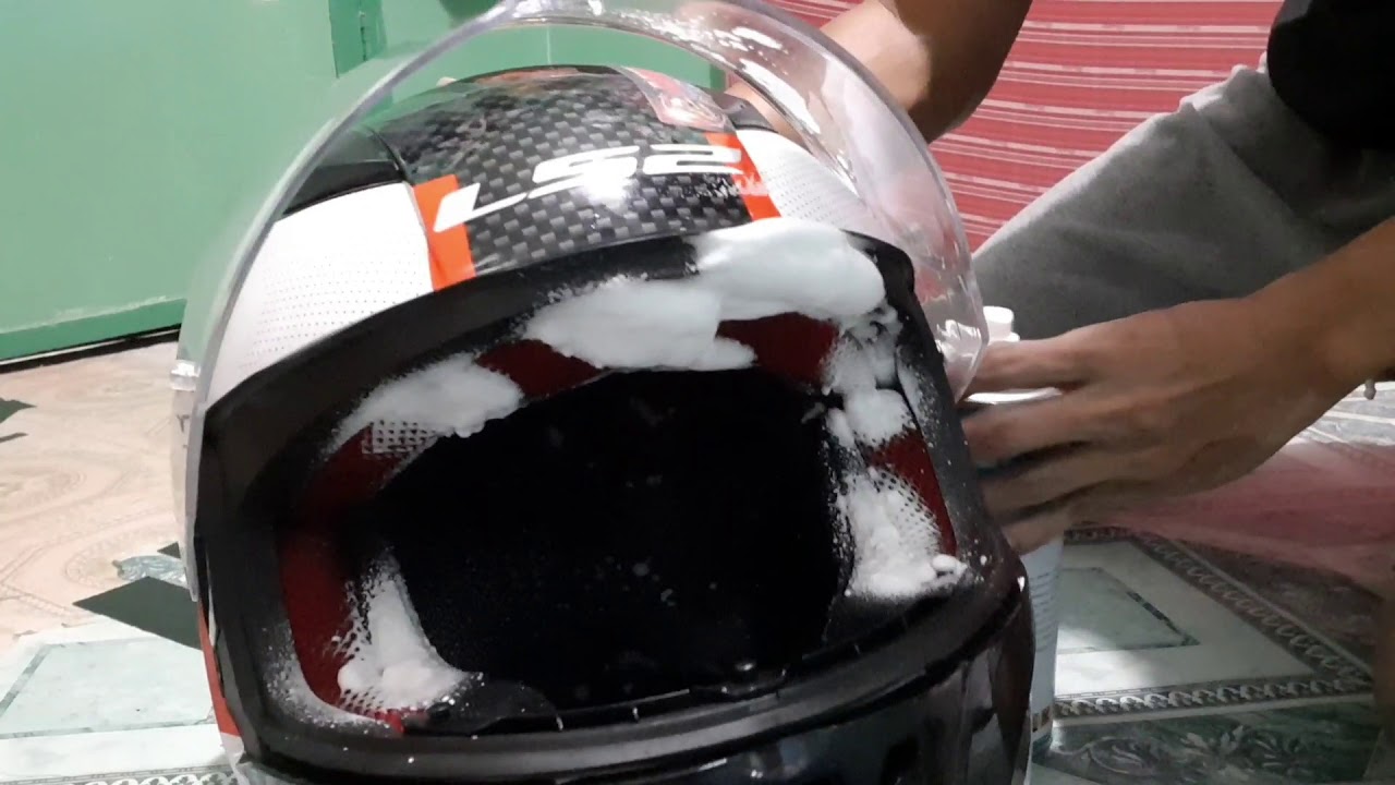 How to clean your Helmets using KOBY Disinfectant Spray. - YouTube