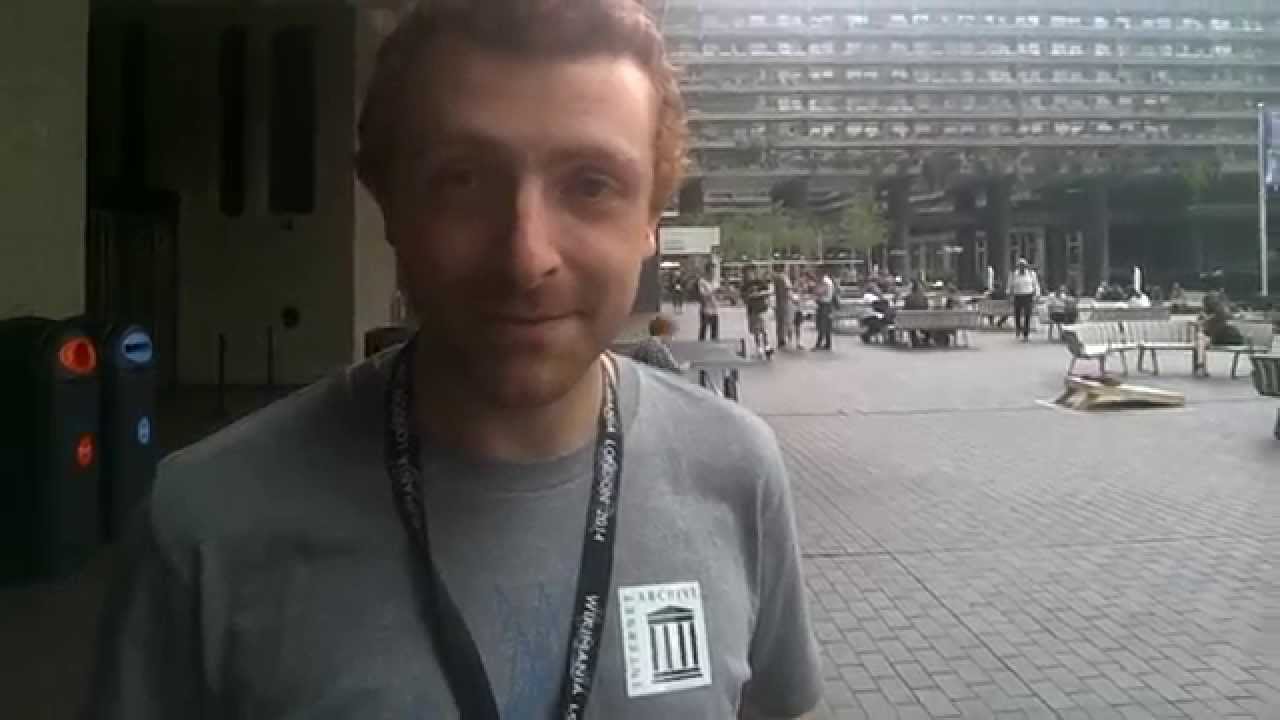 Google Glass Interview with Nick Booth of the Internet Archive - YouTube
