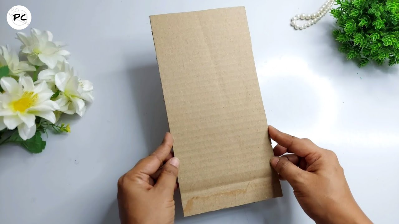 Beautiful Cardboard Home decor idea | Cardboard craft ideas | DIY wall ...