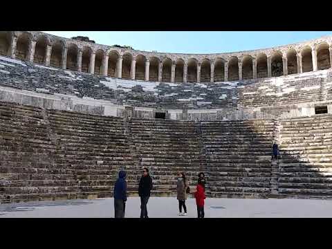 Aspendos Antik Tiyatro sahne