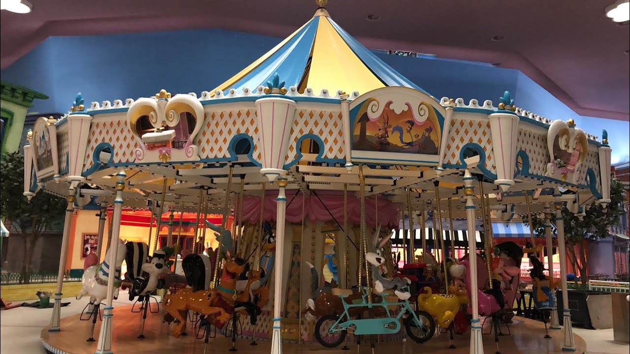 Cartoon Junction Carousel (Warner Bros. World Abu Dhabi) - YouTube