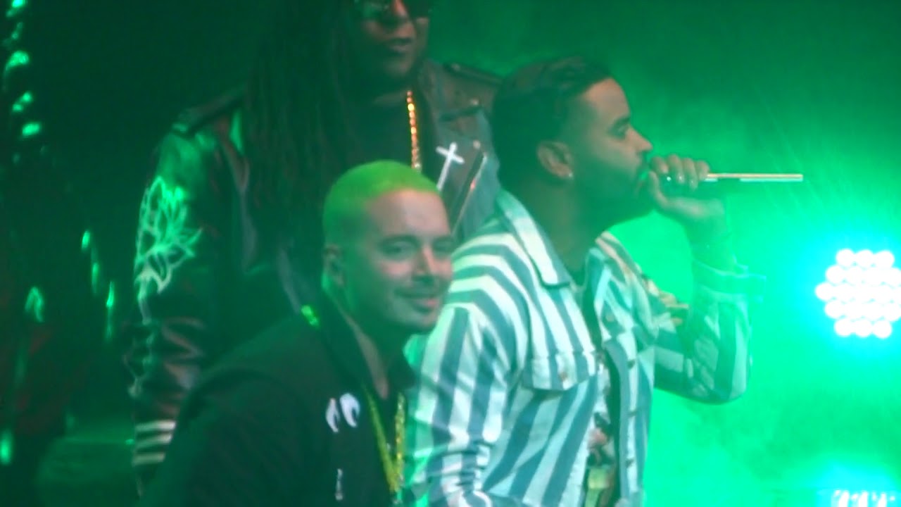 J.Balvin/ Zion & Lennox - NO ES JUSTO - Miami Arlines Arena - Florida ...