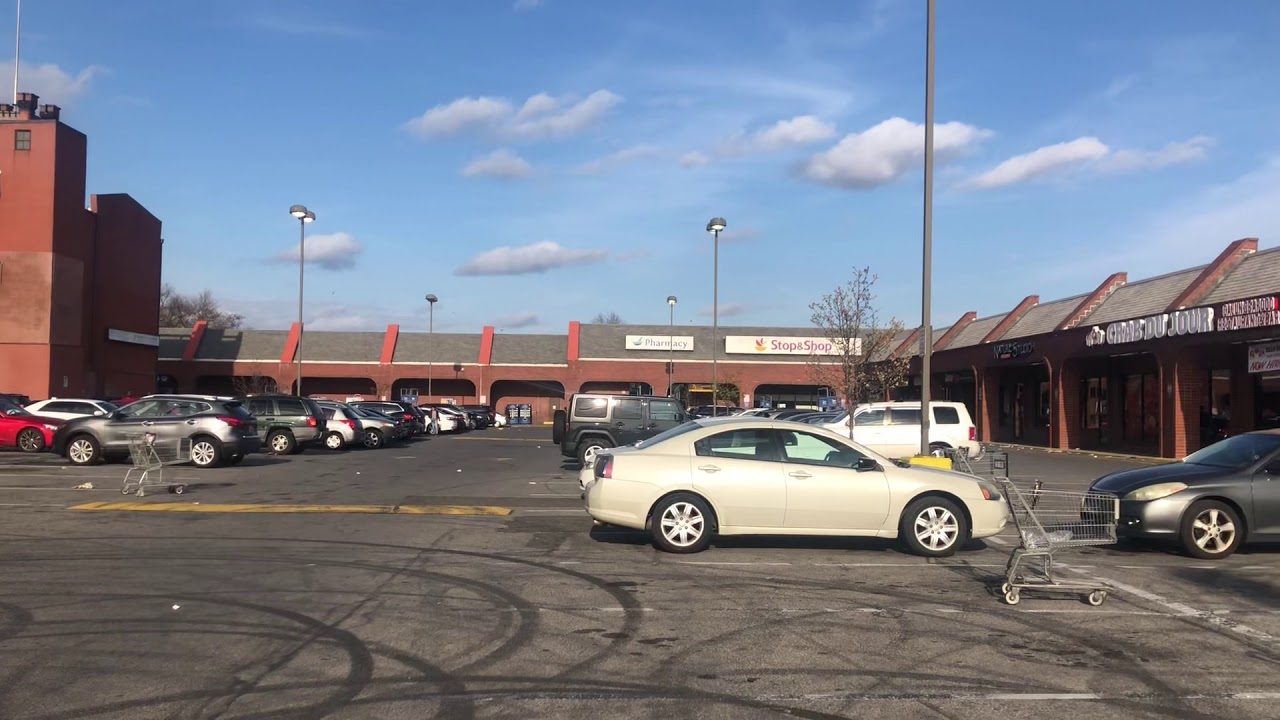 Stop and shop parking lot 3/22/2020 - YouTube