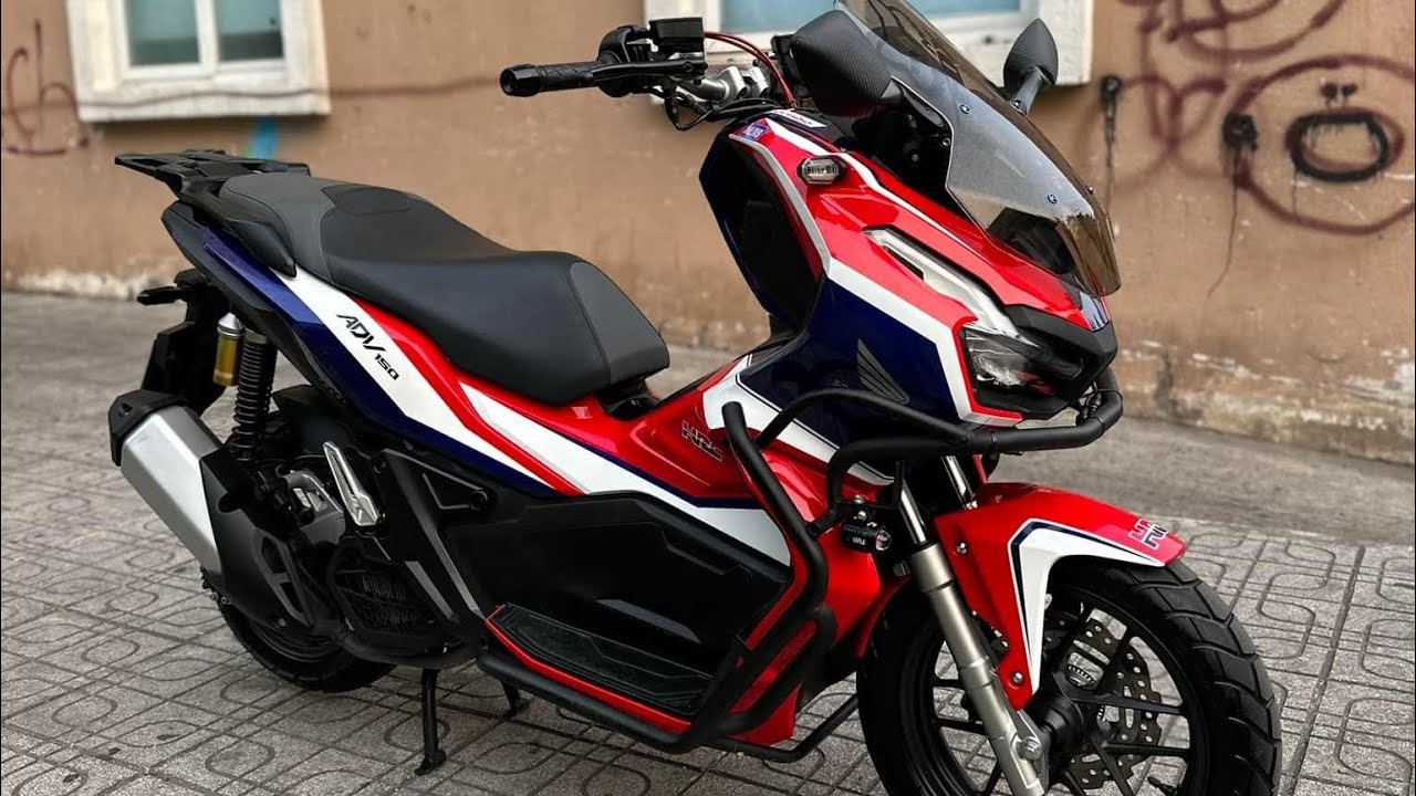 Honda ADV 150 bản HRC date 2022 có nhiều đồ chơi xịn - YouTube