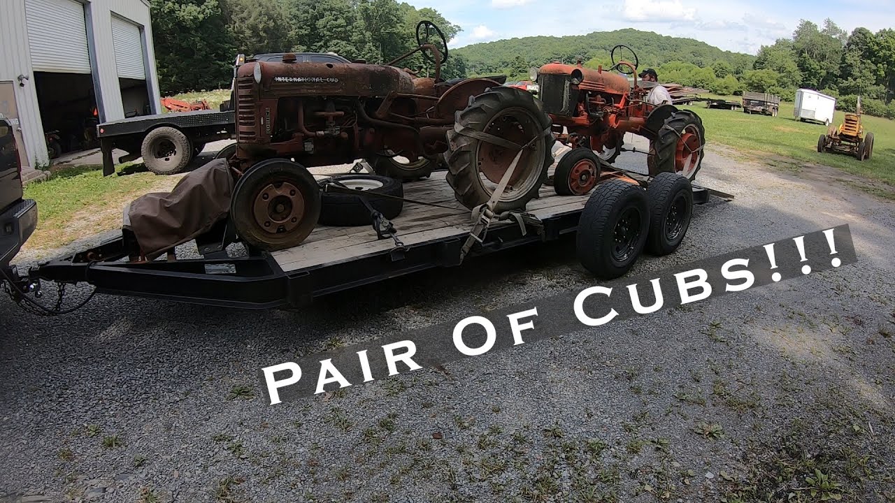 IH Farmall Cub....X2! Regular and Lo-Boy! - YouTube