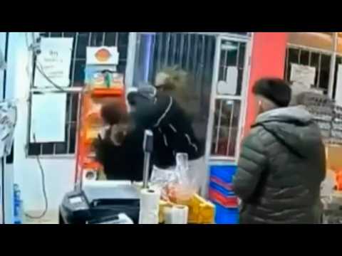 Fue a reclamar una mala atención y terminaron a las piñas: locura en Neuquén