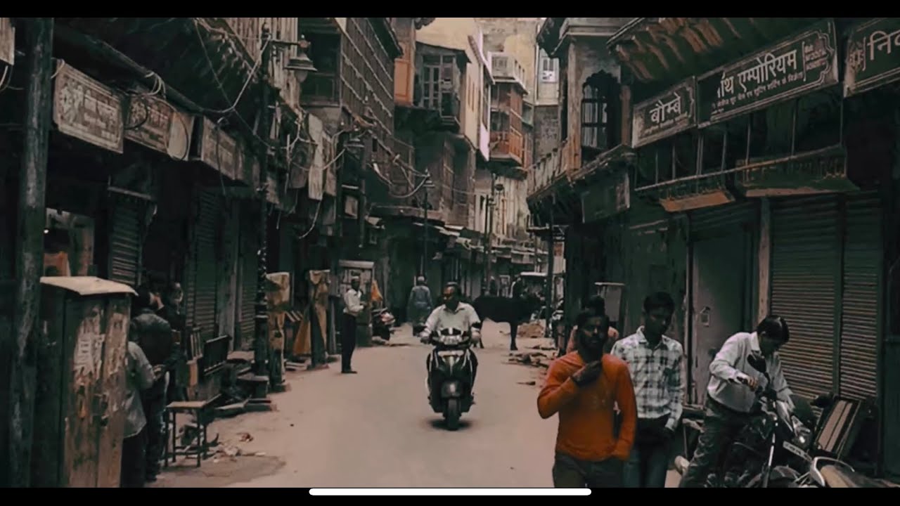 Mathura cinematic video (mathura street life) - YouTube