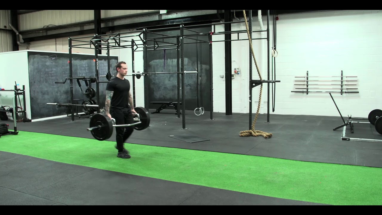 Trap bar farmers walk - YouTube