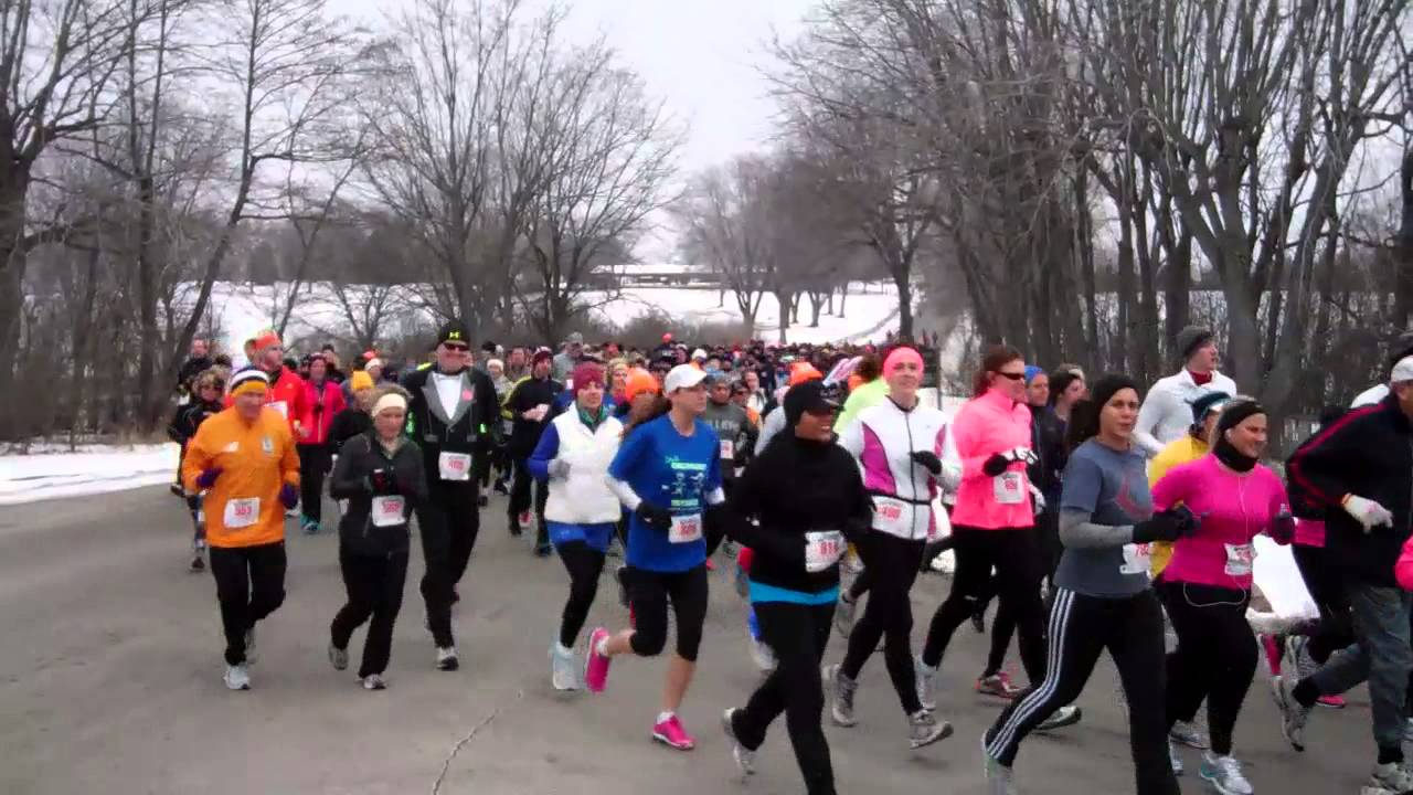 SNOW FUN RUN 33rd Jan5 2013 - YouTube