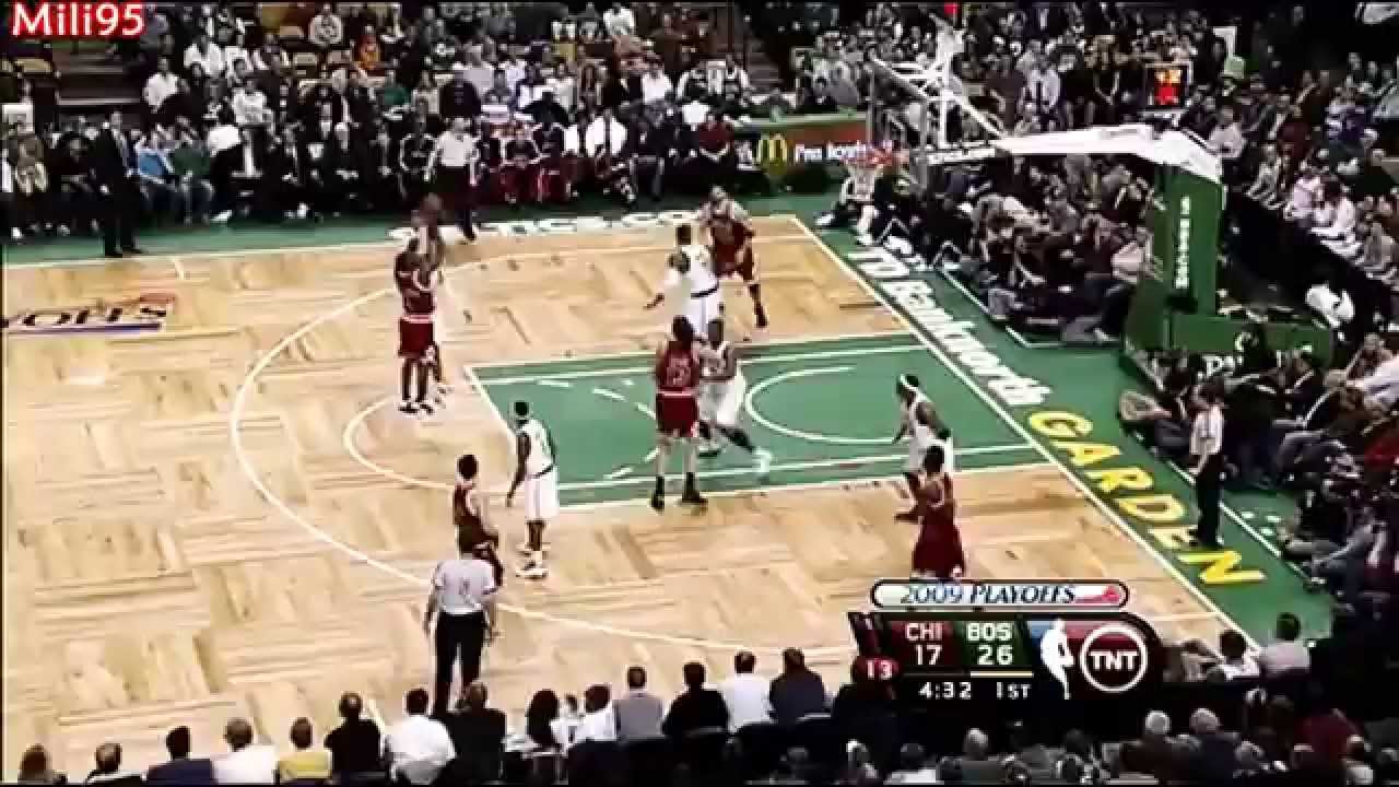 [HD] Ray Allen vs Ben Gordon EPIC Duel [2009 Playoffs game 2] - YouTube