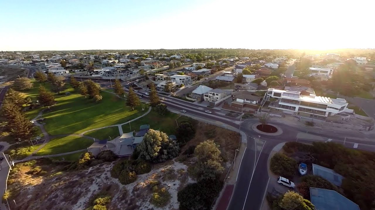 Morning Surf Trigg Beach Perth Australia - YouTube