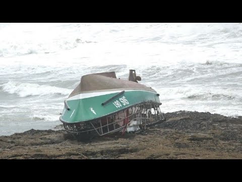 Capsized lifeboat leaves three dead in French storm | AFP - YouTube