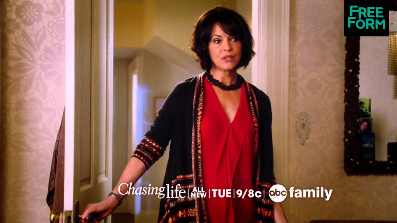 Chasing Life - 1x09 | Freeform - YouTube