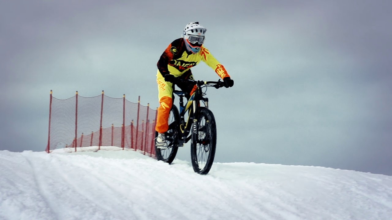 Boardercross Bike Race - Alpe Cimbra - YouTube