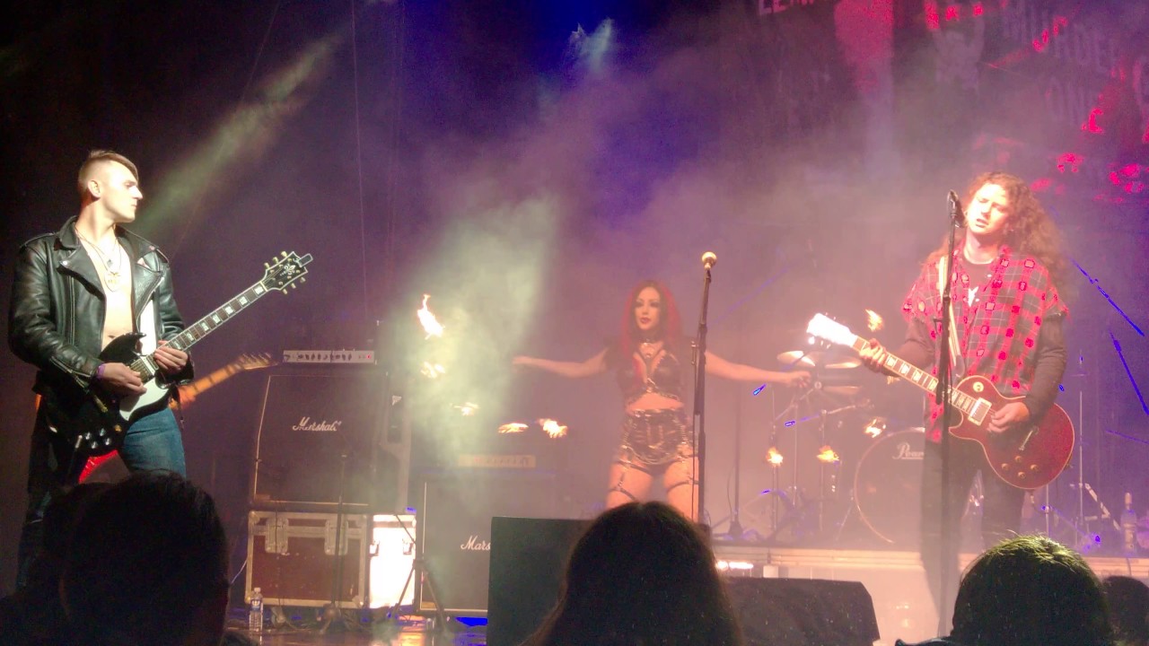 Murder One - Born to Raise Hell (Motorhead cover), Dani Divine fire ...