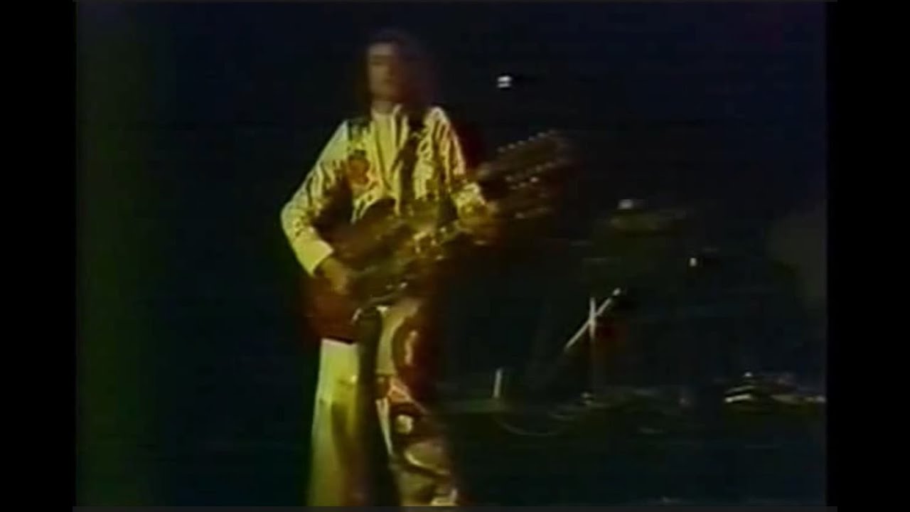 The Rover/ Sick Again | Led Zeppelin LIVE 1977 #yearofthedragon - YouTube
