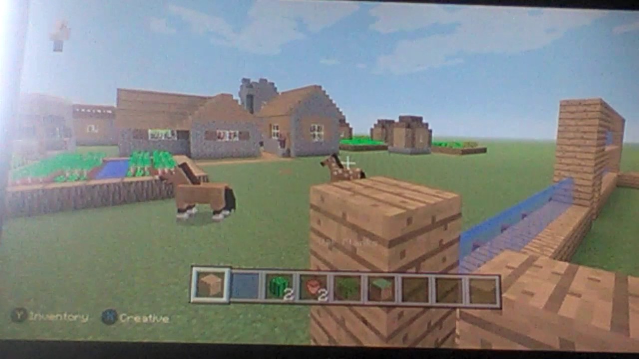 Bidding a 🏠 house on Minecraft - YouTube