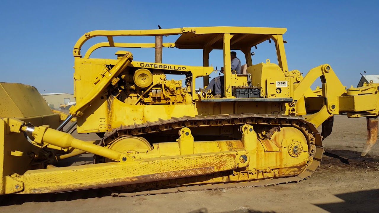 Caterpillar D9G Dozer Walkaround - YouTube