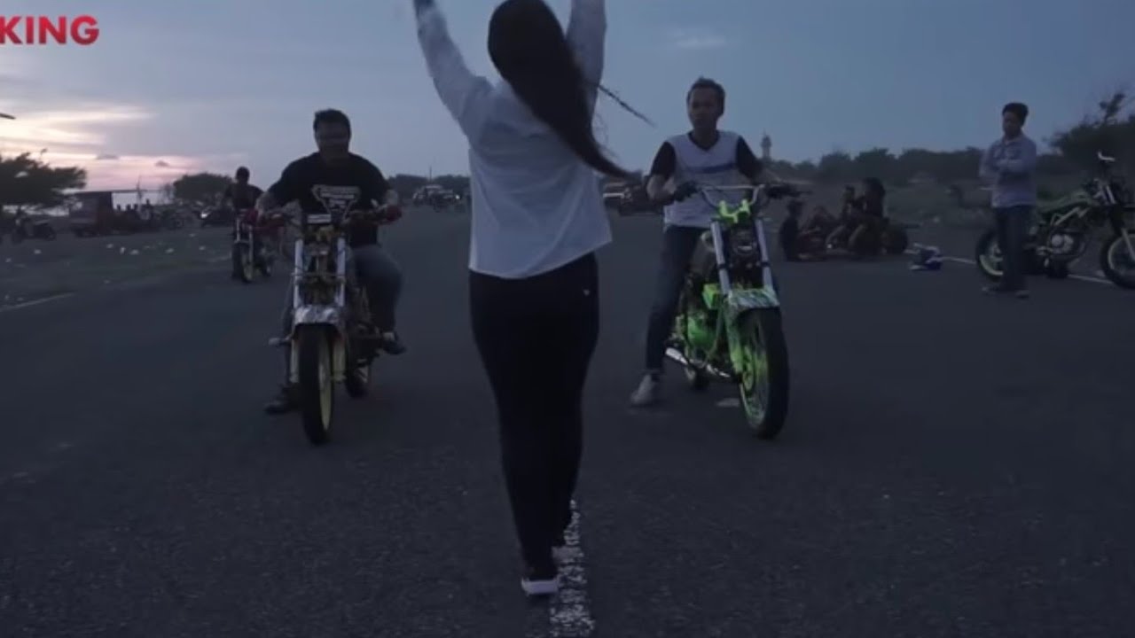 Nantang RX-KING Setan Anjar Freaks Balap Liar - YouTube