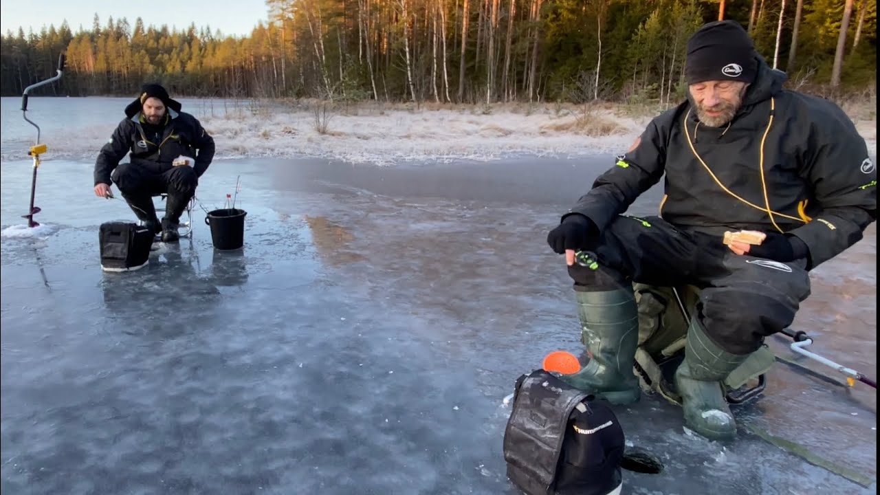 Ensimmäinen pilkkireissu - Isoja ahvenia etsimässä - Pilkkiminen ...