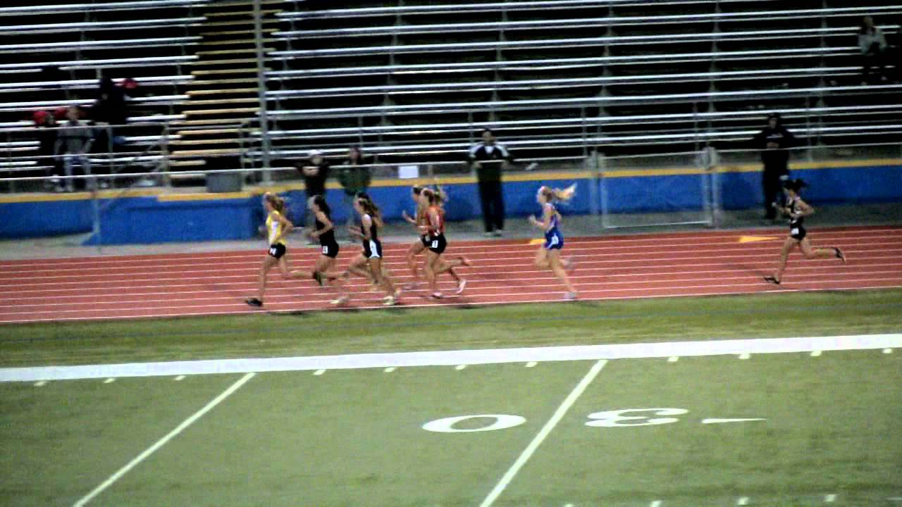 Girls 3200 Meter Run - YouTube