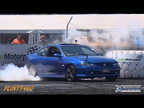 CV8 Monaro "SMOKER" Burnout Final at Gazzanats WA - YouTube