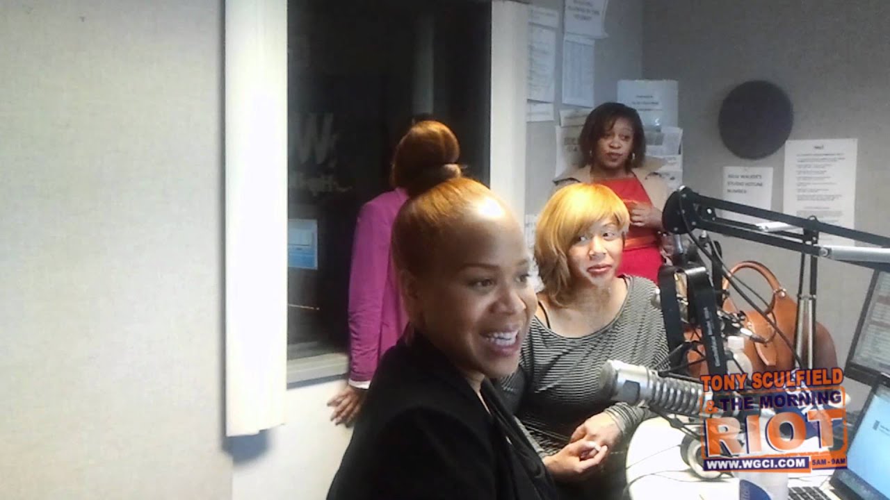 Mary Mary talks new reality show with the Morning Riot - YouTube