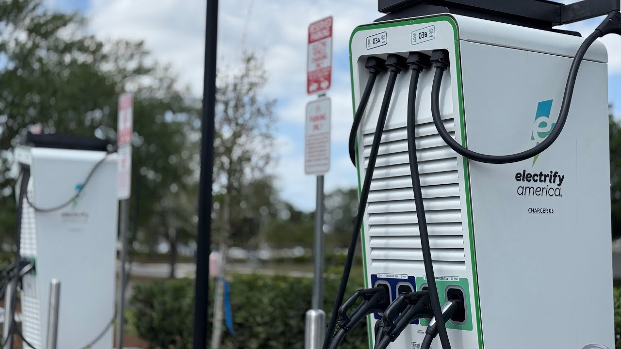 Electrify America Debuts Alpitronic 400kW Chargers with CCS & NACS ...
