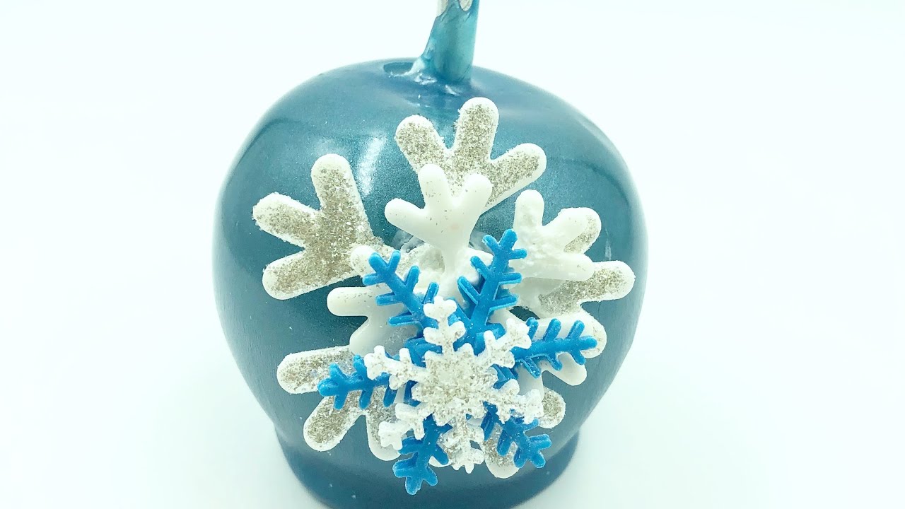 HOW TO MAKE A SNOWFLAKE CANDY APPLE - YouTube