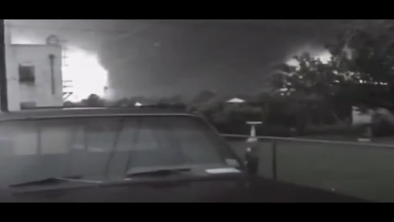 The Fastest Tornado Windspeeds EVER - YouTube