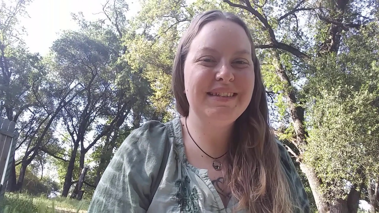 Invisible hugs and reading hedgehugs - YouTube