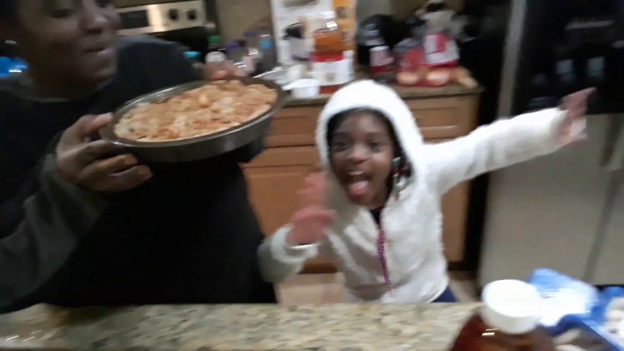Apple Pie Surprise! | Alkaline Mom - YouTube