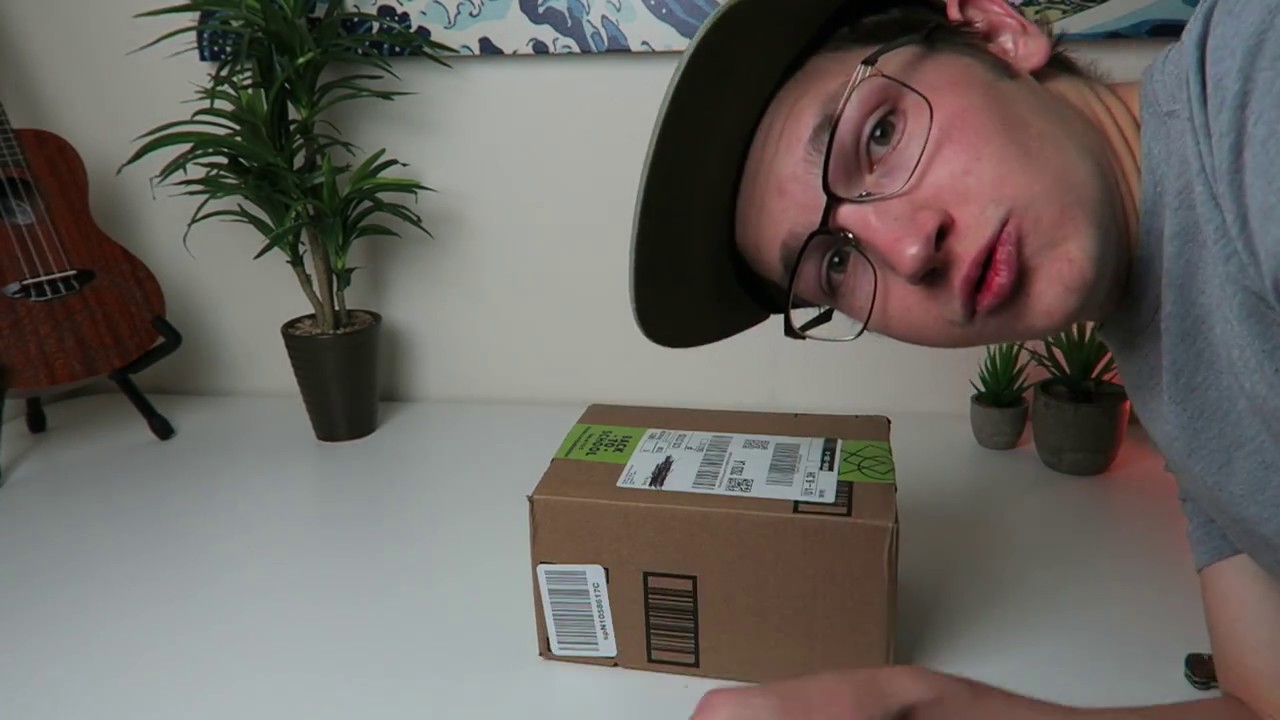 TECH UNBOXING AMAZON GADGETS - YouTube