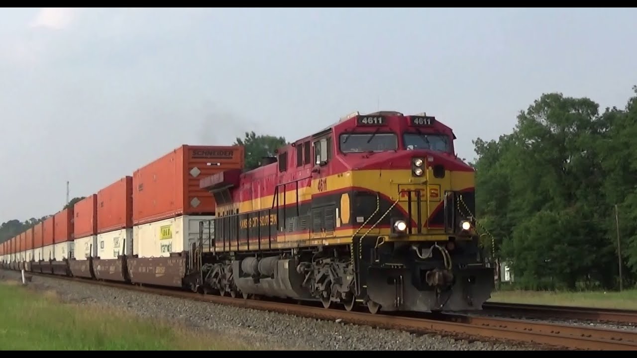 CPKC Rail Action & CP 2816 Empress Steam Locomotive in Shreveport ...