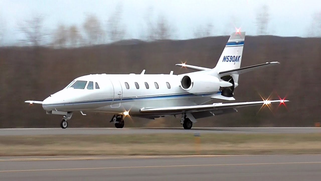 Max Reverse Thrust! | Citation Excel Landing at Robertson Field - YouTube