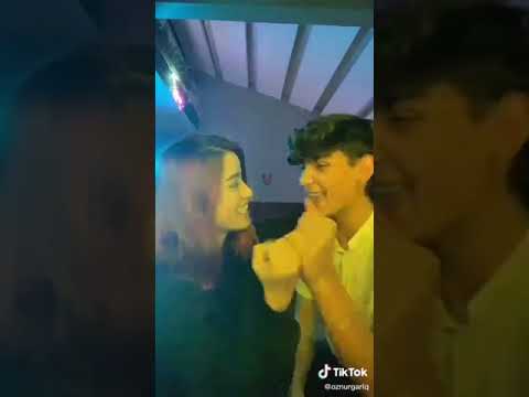 Öznurgariq YENİ TİKTOK VİDEOLARİ