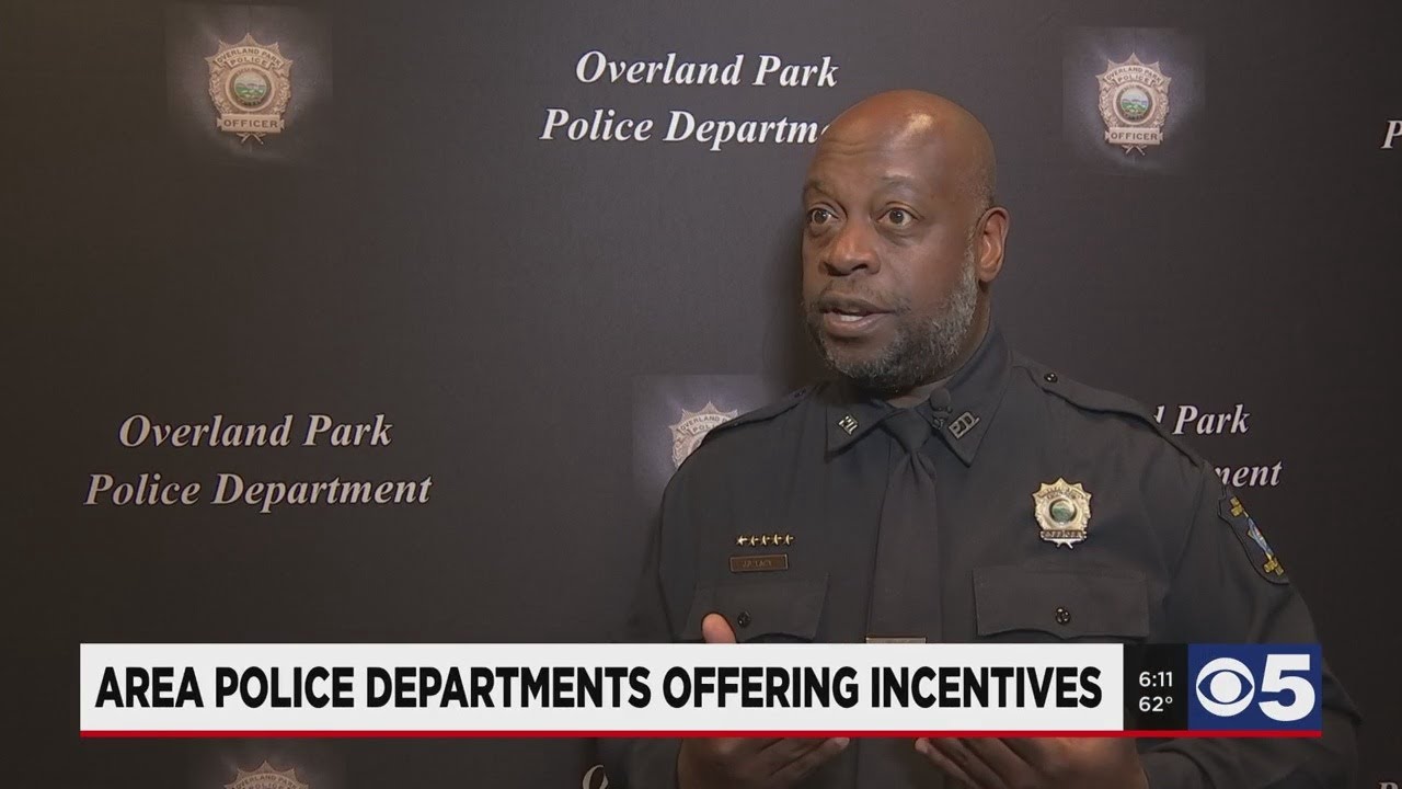 Overland Park police department offering $3,500 hiring bonus - YouTube