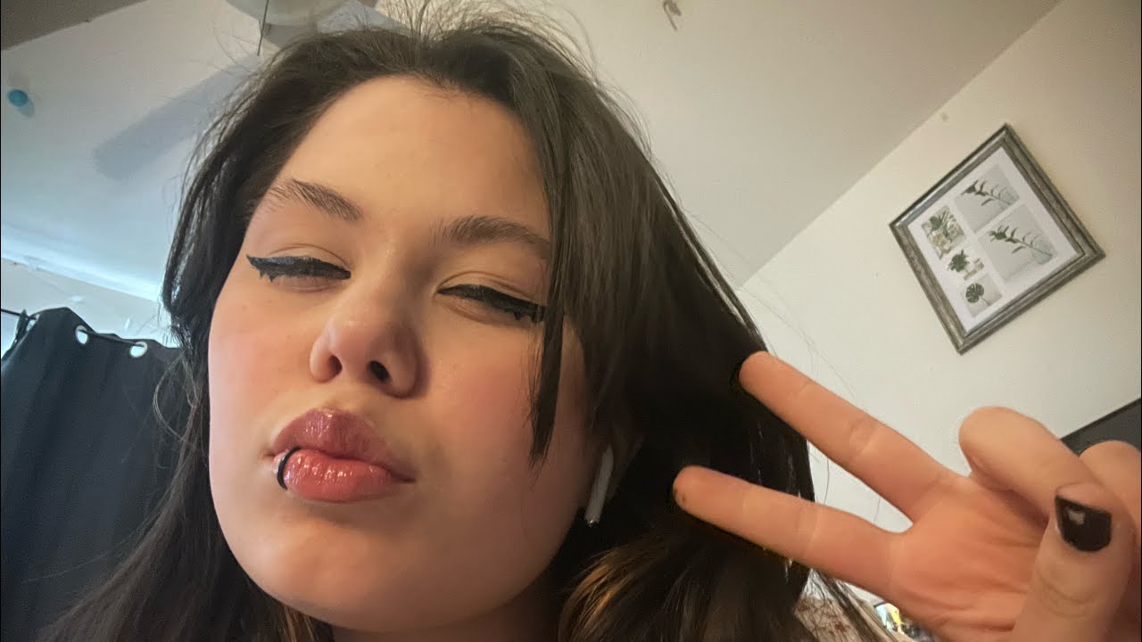 UwU makeup tutorial - YouTube